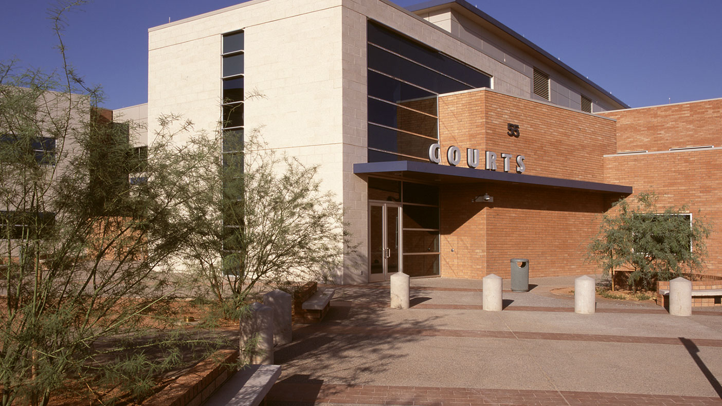 Gilbert Municipal Court Server: Reliable Legal Document Service